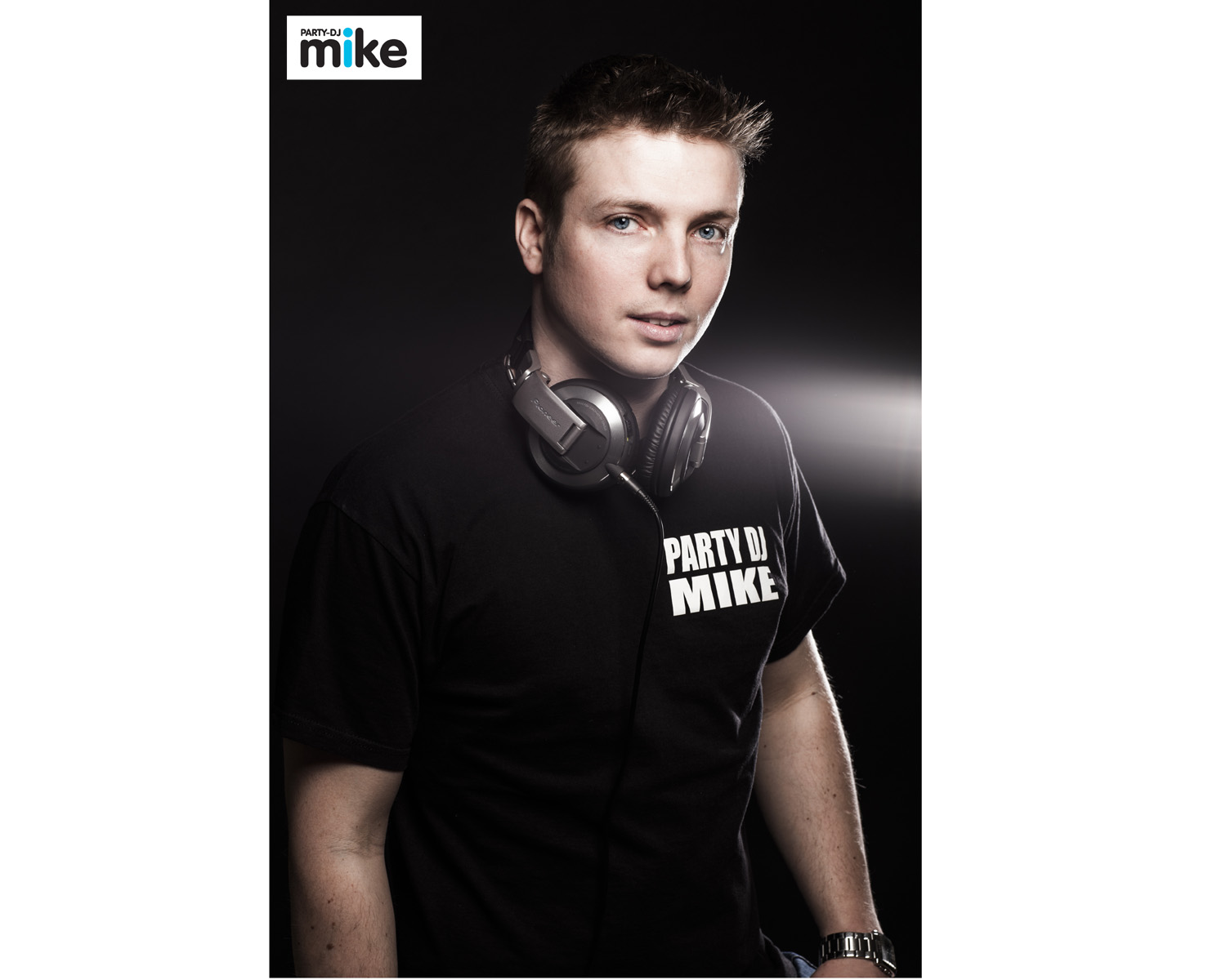 Party DJ Mike - neue Fotos und die Lizenz zum Auflegen! | Artistpool ...